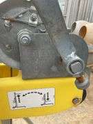 Sumner 2400 Compact Equipment lift 12' (3.7 m) & 16' (4.9 m) lifts ...