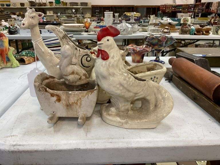 Vintage figural animal pottery planters - Hurley Real Estate & Auctions