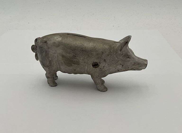 Cast iron pig bank - Hurley Real Estate & Auctions