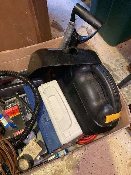 Misc household items lot - Hurley Real Estate & Auctions
