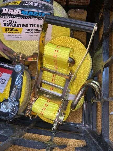 Crate of ratchet straps - Hurley Real Estate & Auctions