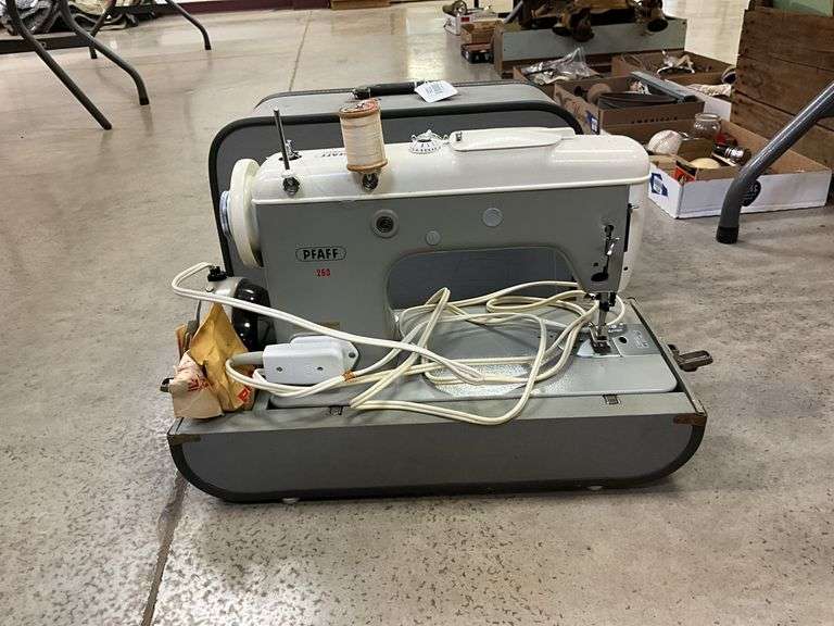 Pfaff 260 portable sewing machine - Hurley Real Estate & Auctions