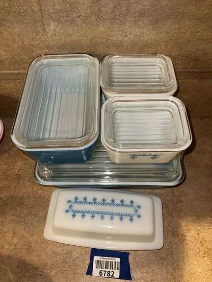 Vintage Pyrex Blue Snowflake butterdish and refrigerator dish set ...