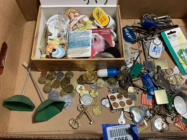 Boxlot: skeleton keys, tokens, misc - Hurley Real Estate & Auctions