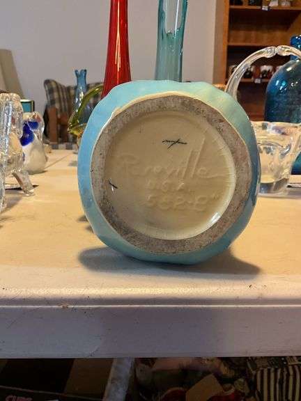 Roseville pottery Ming Tree vase - Hurley Real Estate & Auctions