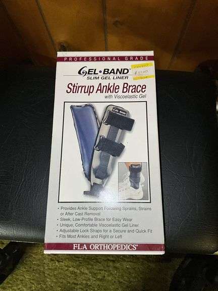 Lumex roller walker w/ hand brakes - Hurley Real Estate & Auctions