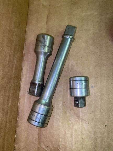 Ratchet handle, socket extensions - Hurley Real Estate & Auctions