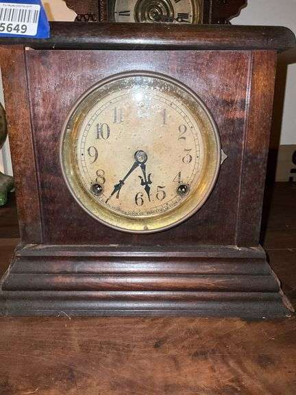 Sessions mantel clock - Hurley Real Estate & Auctions