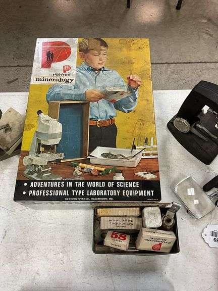 Vintage toy science kit and microscopes - Hurley Real Estate & Auctions