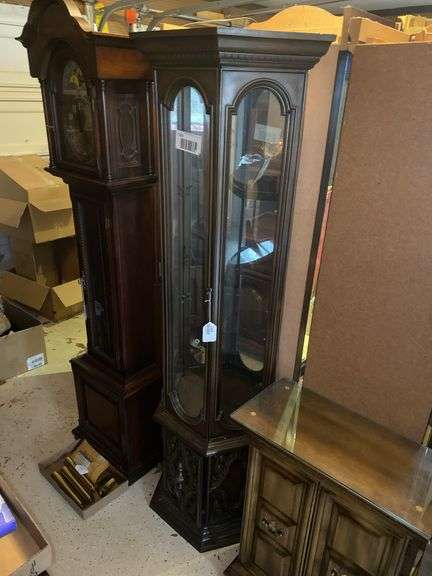 Lighted curio cabinet w/ mirrored back 24x12.5x70 - Hurley Real Estate ...