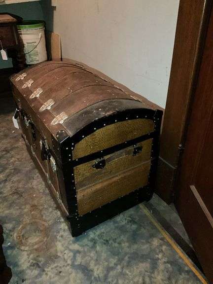 Victorian camel back trunk w/ contents: vintage games and toys30x17 ...