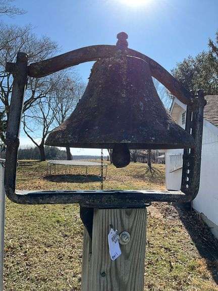 Farm bell on post - Hurley Real Estate & Auctions