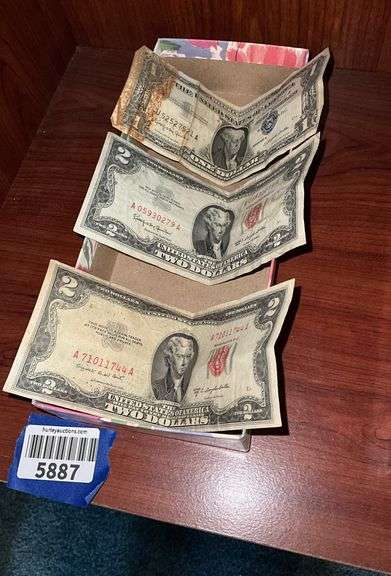 (2) 2 dollar bills and (1) 1 dollar bill - Hurley Real Estate & Auctions
