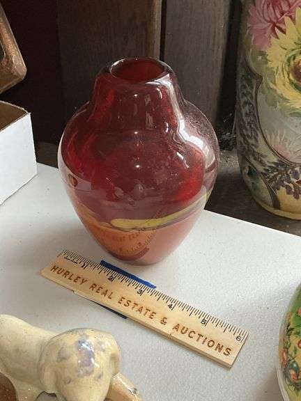 Ruby blown art glass vase - Hurley Real Estate & Auctions