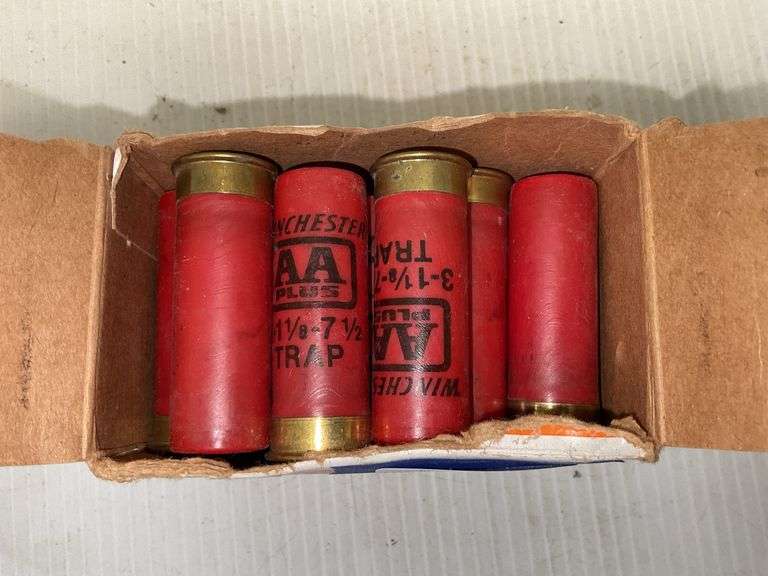 Partial box of Winchester AA 12 gauge 2-3/4" trap loads - Hurley Real ...