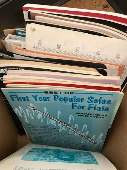 Box of sheet music books - Hurley Real Estate & Auctions