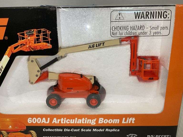 JLG 600AJ articulating boom lift diecast model - Hurley Real Estate ...