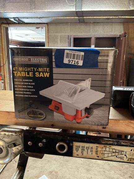 Chicago Electric 4" Mighty Might table saw in box - Hurley Real Estate ...