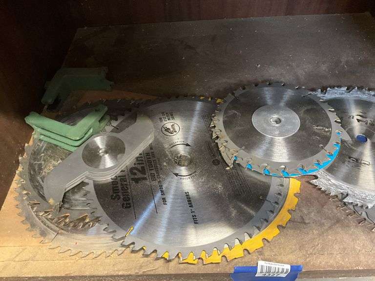 Circular blades - Hurley Real Estate & Auctions