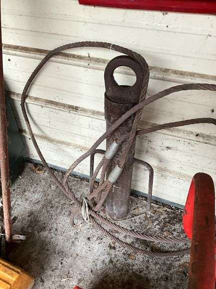 Large drag cable and attachment - Hurley Real Estate & Auctions