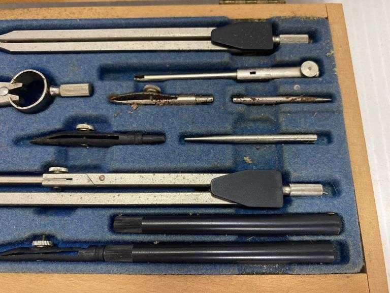 Technical Drawing Set - Hurley Real Estate & Auctions