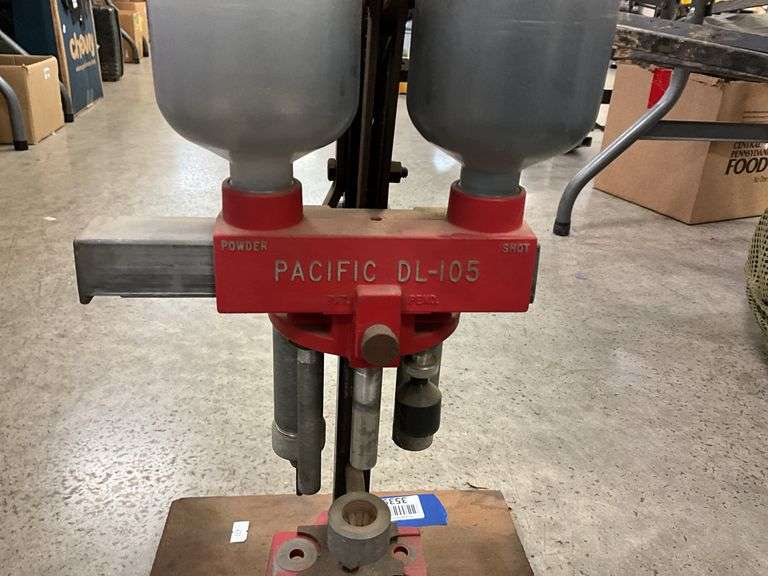 Pacific DL-105 reloader - Hurley Real Estate & Auctions