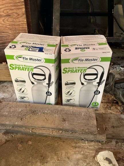 Two Flo-Master sprayers in boxes - Hurley Real Estate & Auctions