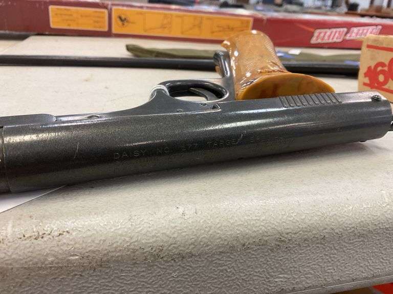 Daisy model 177 target special air pistol - Hurley Real Estate & Auctions