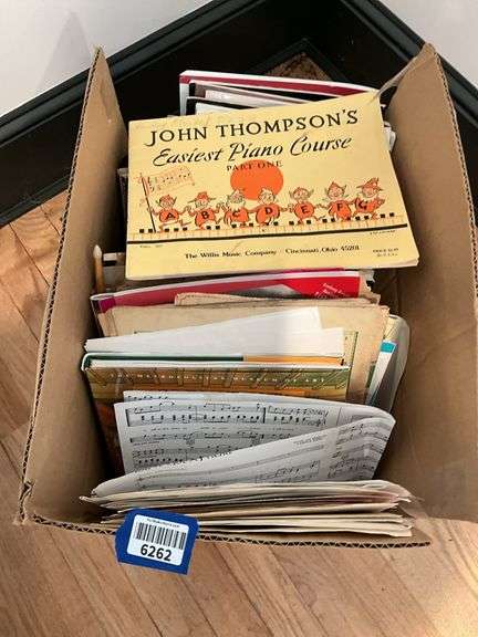 Box of sheet music books - Hurley Real Estate & Auctions