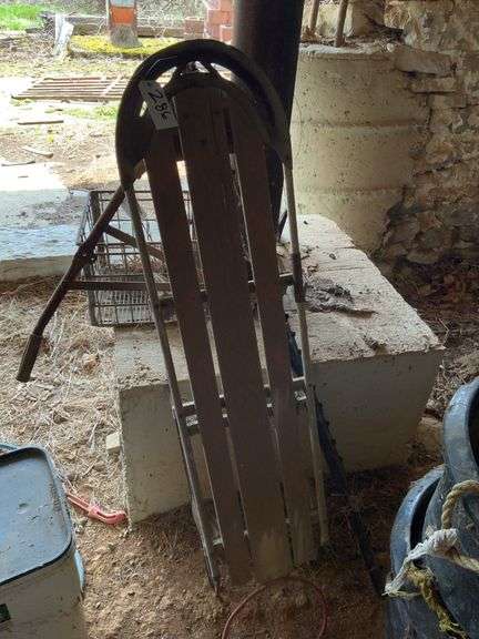 Runner sled - Hurley Real Estate & Auctions