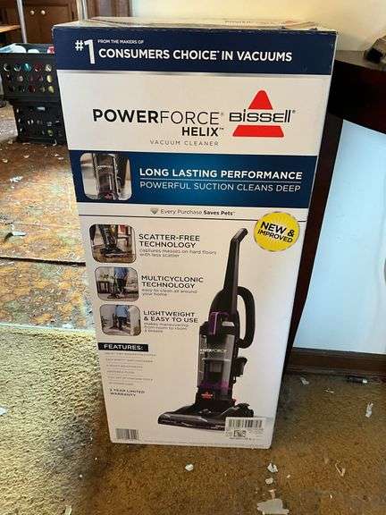 Bissell PowerForce helix vacuum in box - Hurley Real Estate & Auctions