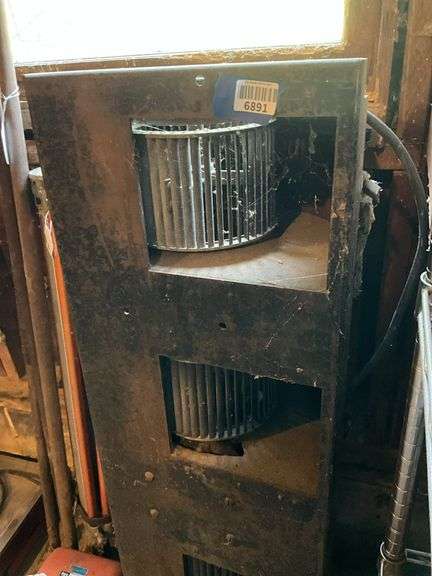 Double blower - Hurley Real Estate & Auctions