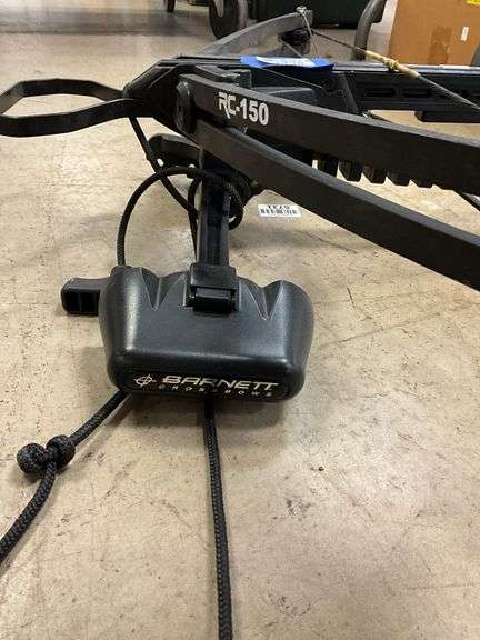 Barnett RC-150 crossbow w/ quiver - Hurley Real Estate & Auctions