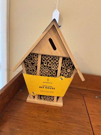 Bambeco Swiss Alps Bee House - Hurley Real Estate & Auctions