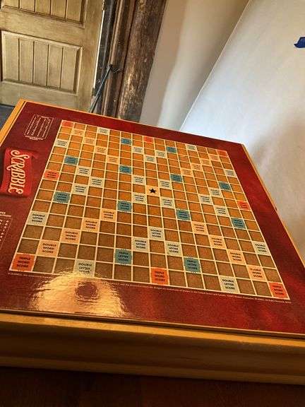 Wooden game box Scrabble & Monopoly - Hurley Real Estate & Auctions