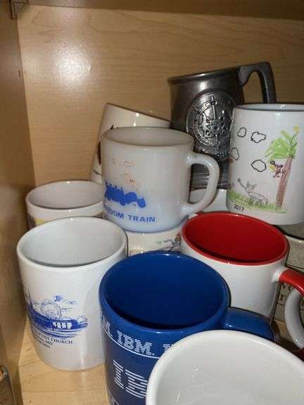 Contents of kitchen shelf - mugs - Hurley Real Estate & Auctions
