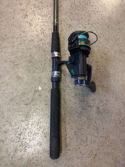 Shimano 6'6" medium rod with Shakespeare LXIII reel - Hurley Real ...