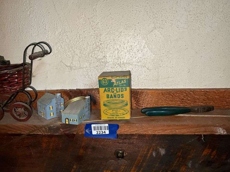 Dominoes, Bob-A-Loop games, Atlas lids & bands, children’s toys & more ...