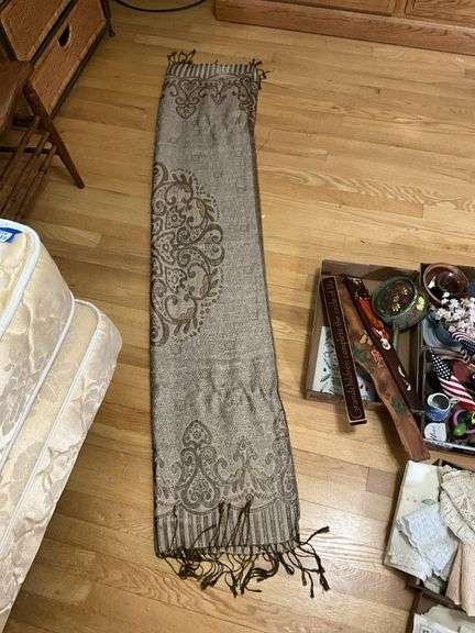 Chalkware cat ear damaged, ladies shawl/scarf - Hurley Real Estate ...