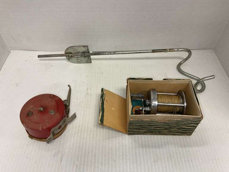 Martin fly automatic reel, Surekast reel, rod holder - Hurley Real ...