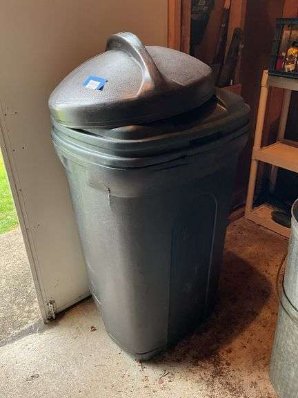 Plastic garbage cans - Hurley Real Estate & Auctions