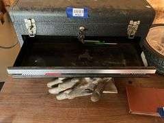 Craftsman Rally Box toolbox w/ key - Hurley Real Estate & Auctions