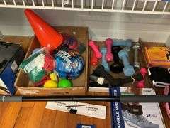 Handheld exercise equipment - Hurley Real Estate & Auctions