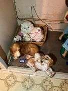 Resin & ceramic cats & dogs - Hurley Real Estate & Auctions