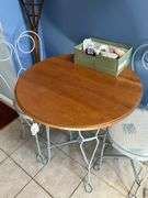 Wire ice cream parlor table and two chairs 27.5x27.5x29 - Hurley Real ...