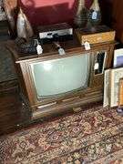 Vintage Zenith console TV - no contents - Hurley Real Estate & Auctions