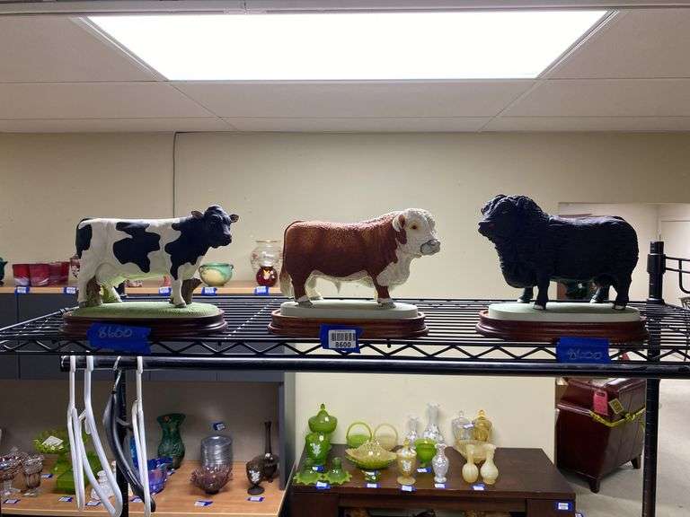 Three Andrea by Sadie cow/bull figures - Hurley Real Estate & Auctions