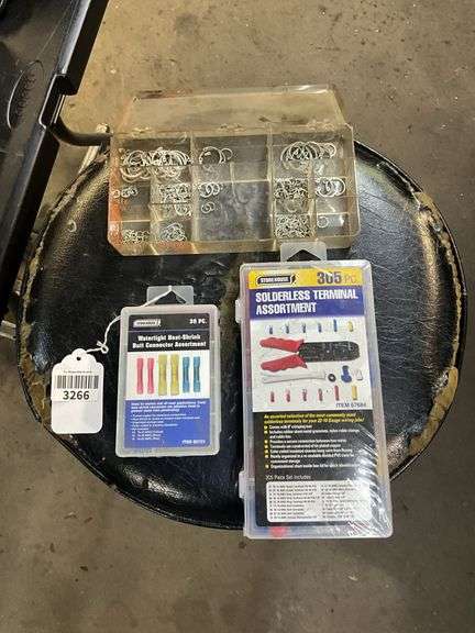 Internal spring retaining clips and electrical connectors - Hurley Real ...