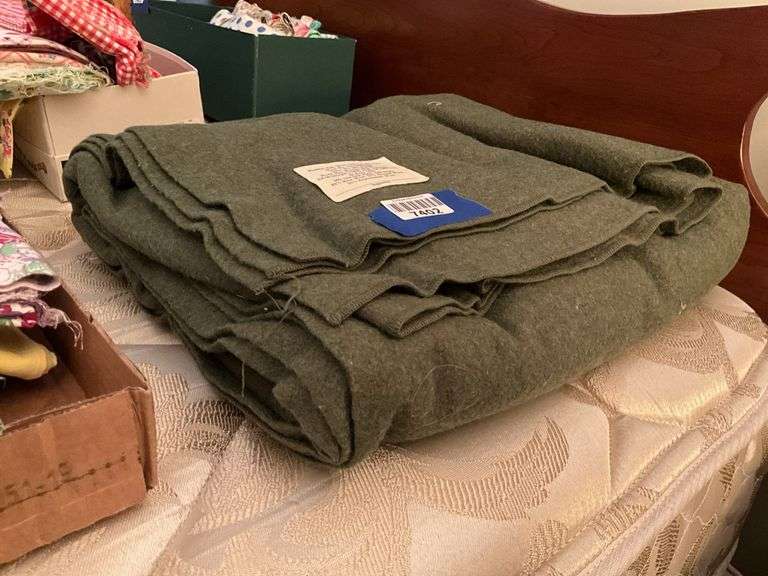 Northstar Woolen Mill wool blanket w/ label 84x66 - Hurley Real Estate ...