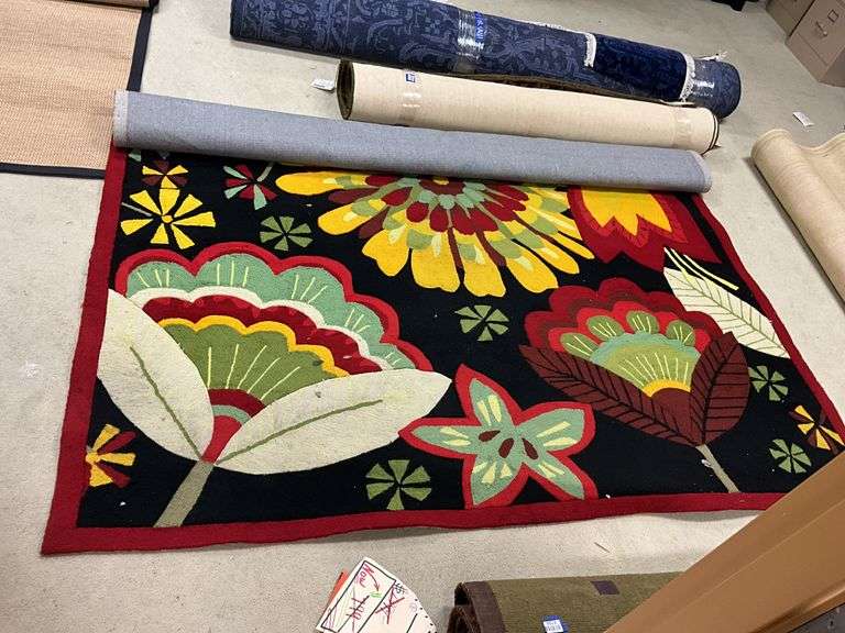 Nourison hand hooked rug 8x10.6 - Hurley Real Estate & Auctions